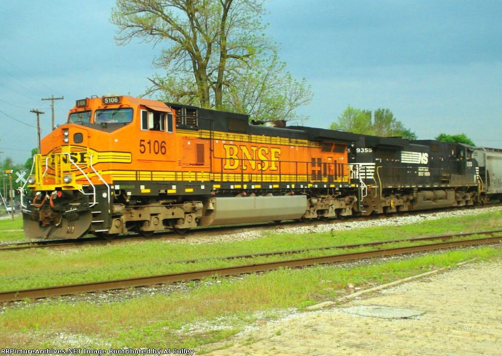 BNSF 5106